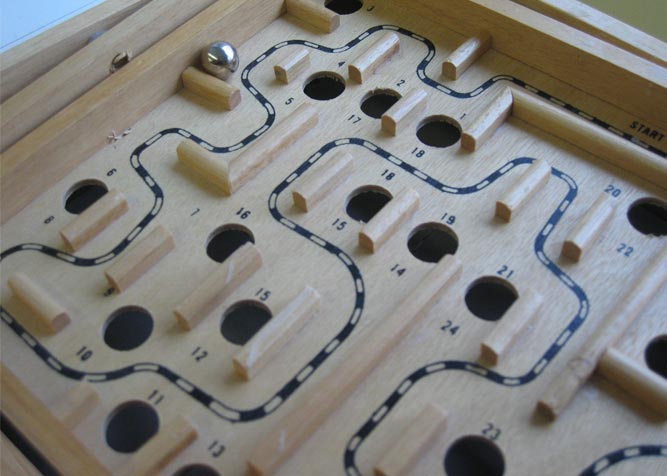 The Difference Between A Maze And A Labyrinth | The NeverNoob